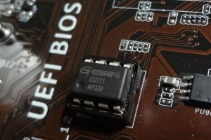 ¿Qué es CMOS y para qué sirve?