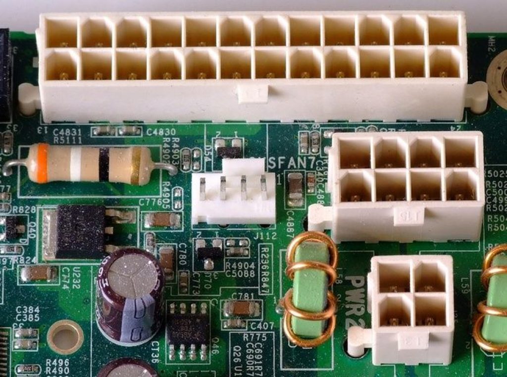 Componentes da placa-mãe e para que servem - Guia de Hardware