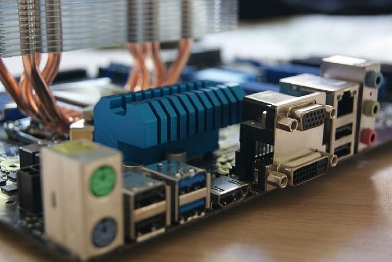 Partes de una placa base y su utilidad