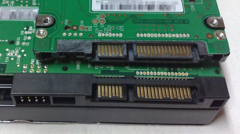 O que exatamente é SATA? Como essa interface funciona?