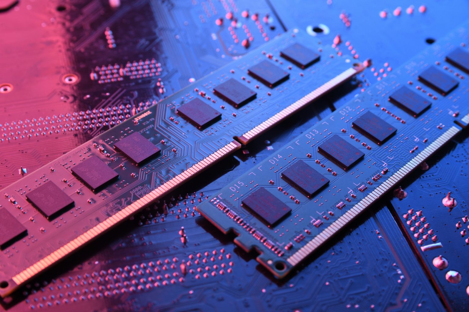 Mixing different RAM modules: Pros and Cons