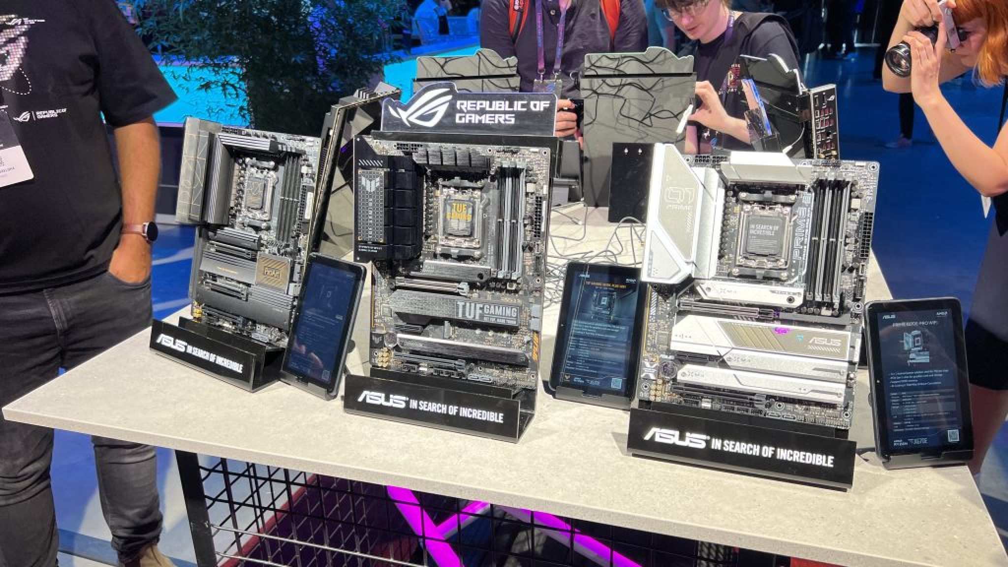 Asus presenta nuevas placas base AM5 en GamesCom