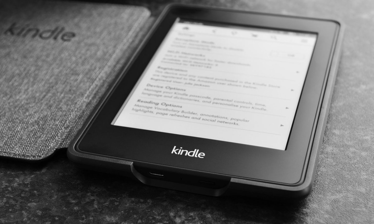 What formats does Kindle support? - Hardware Guide