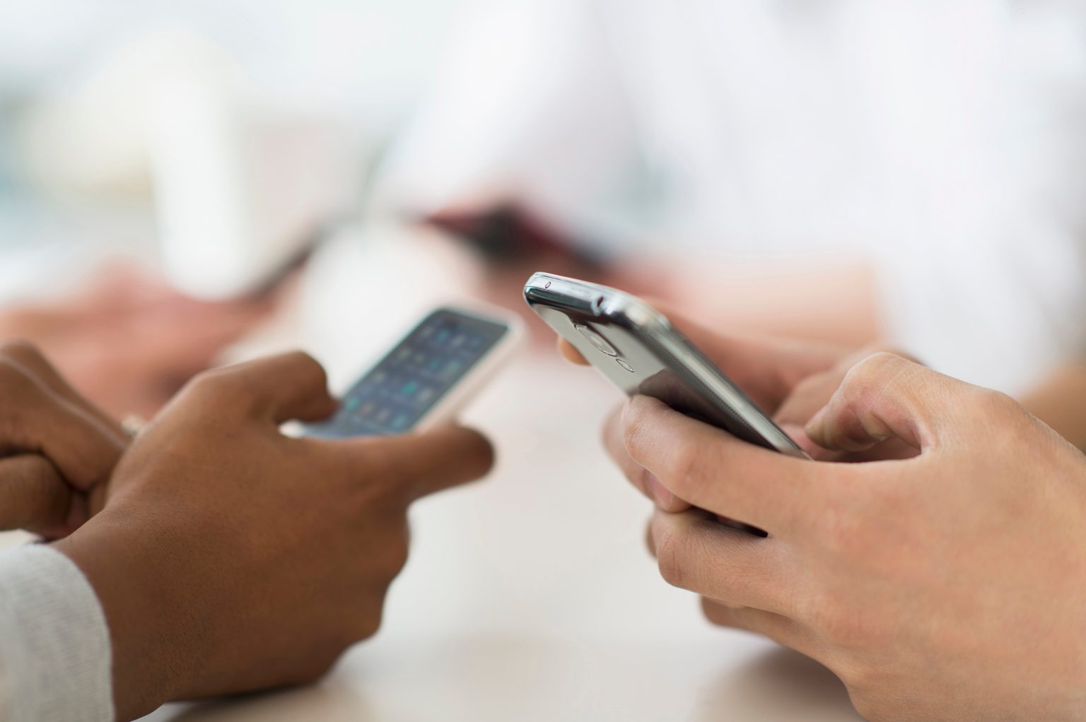 Best Websites to Buy Mobile Phones Online - Hardware Guide