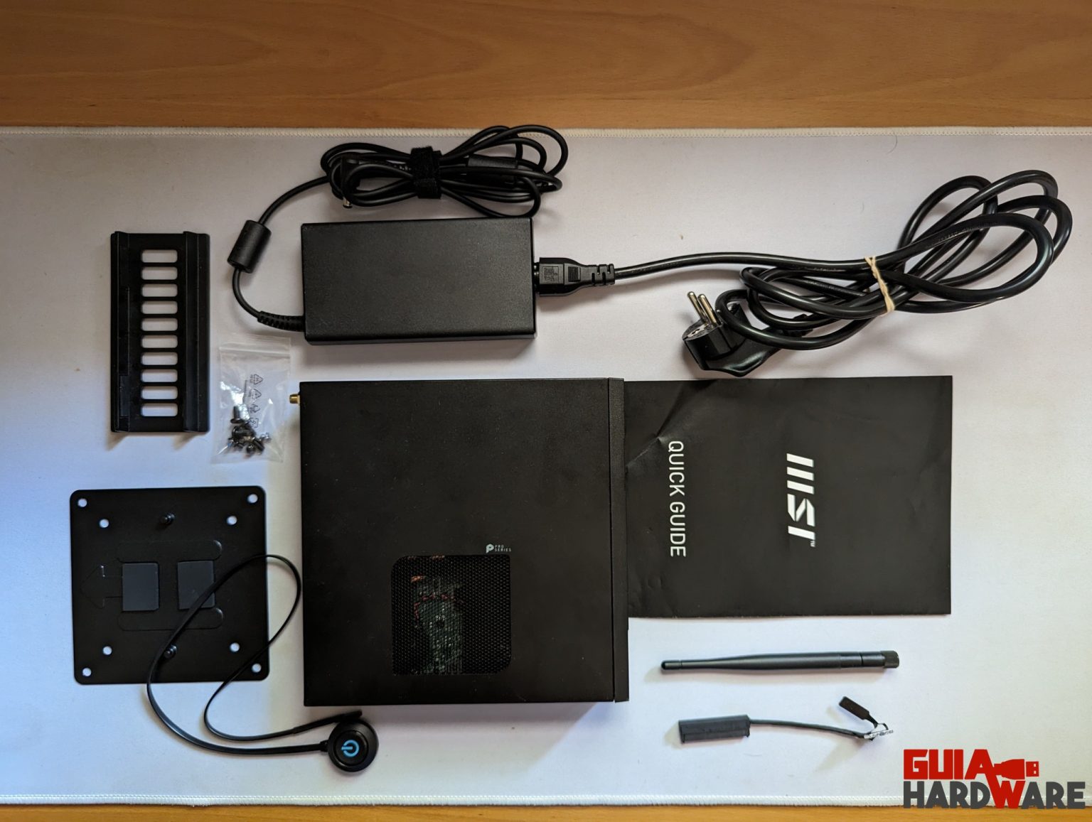 MSI Pro DP10 13M mini datora apskats — aparatūras ceļvedis