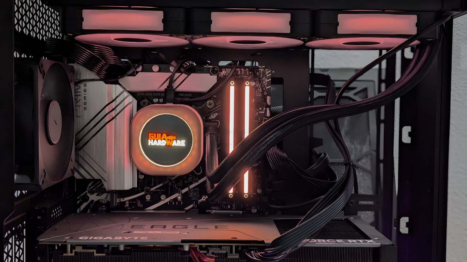 Corsair iCUE LINK Titan 360 RX RGB: Review en español - Guía Hardware