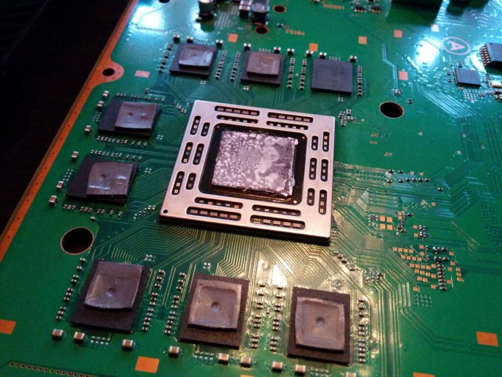 Pads térmicos en VRAM y VRM: cuándo usarlos y alternativas